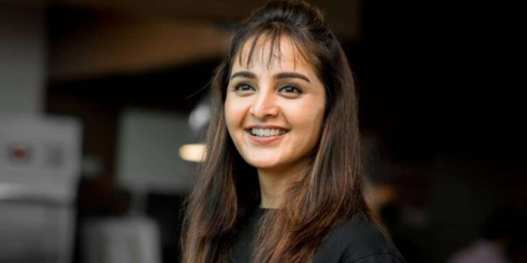 Manju Warrier: Indian Actress: Life, Movie & Biography - Empowering ...